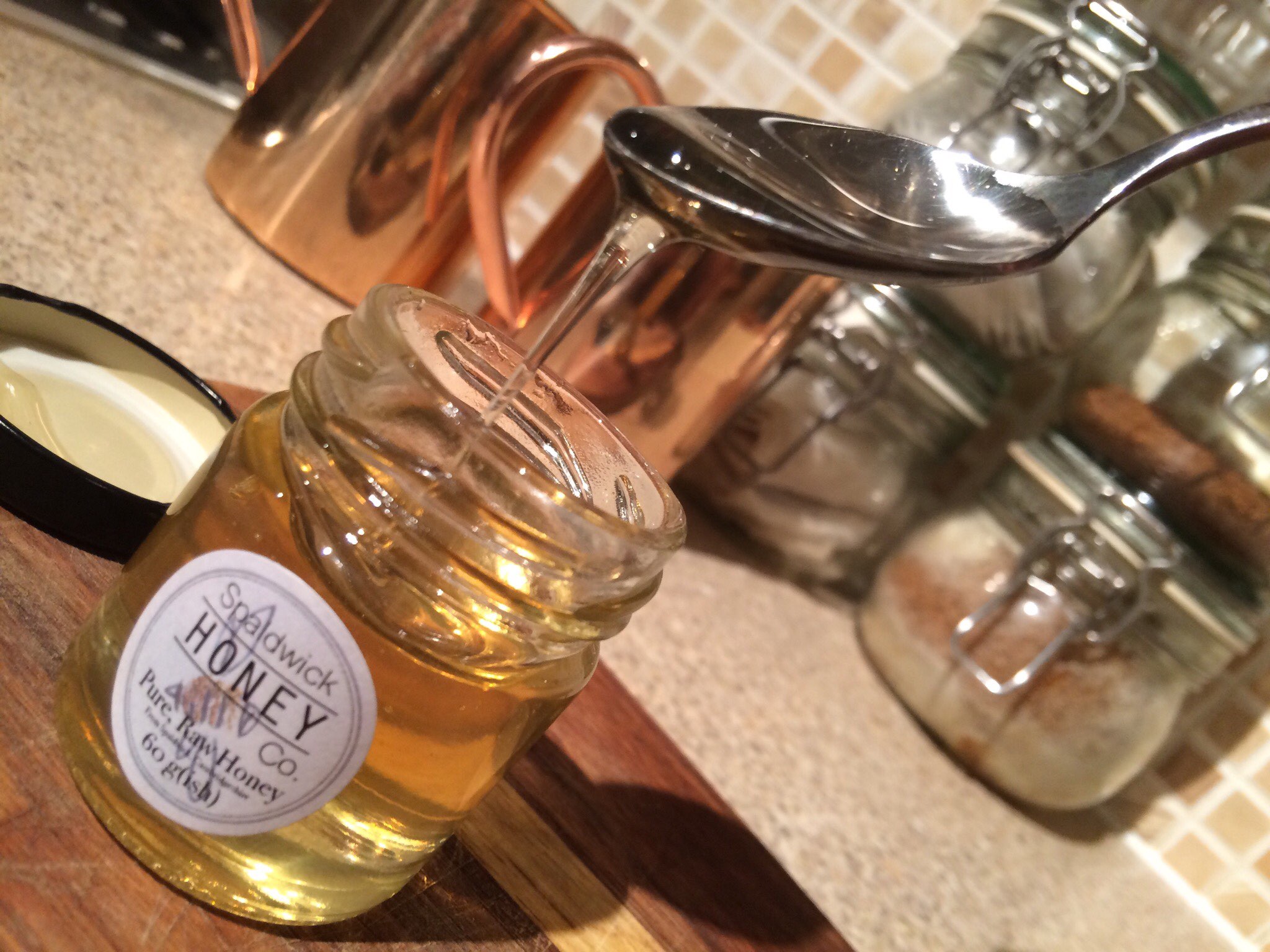 Welcome to The Beekhive! Where you can find and buy Local Honey direct ...